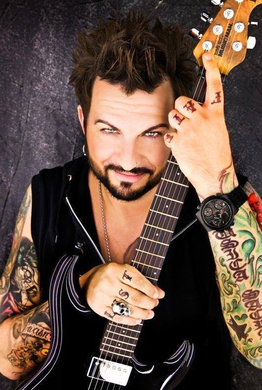 4. Dez sind Chris Vega & Daniel Vorholt bei NEW YORK NIGHTS! | Pamela ...